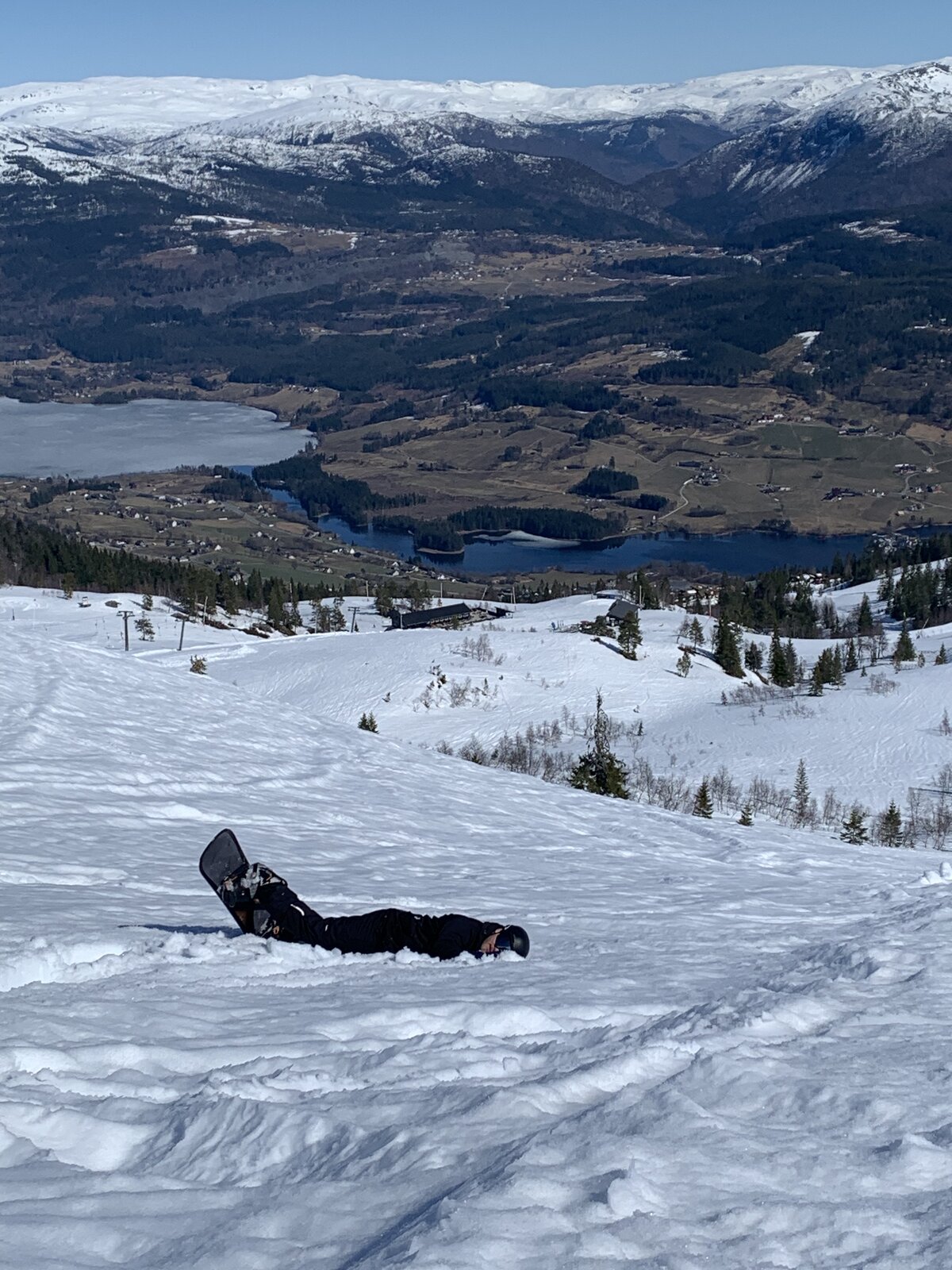 Zoë Barker | Ski Safari