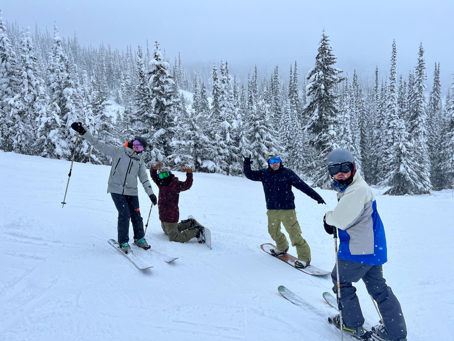 Alec Scott | Ski Safari