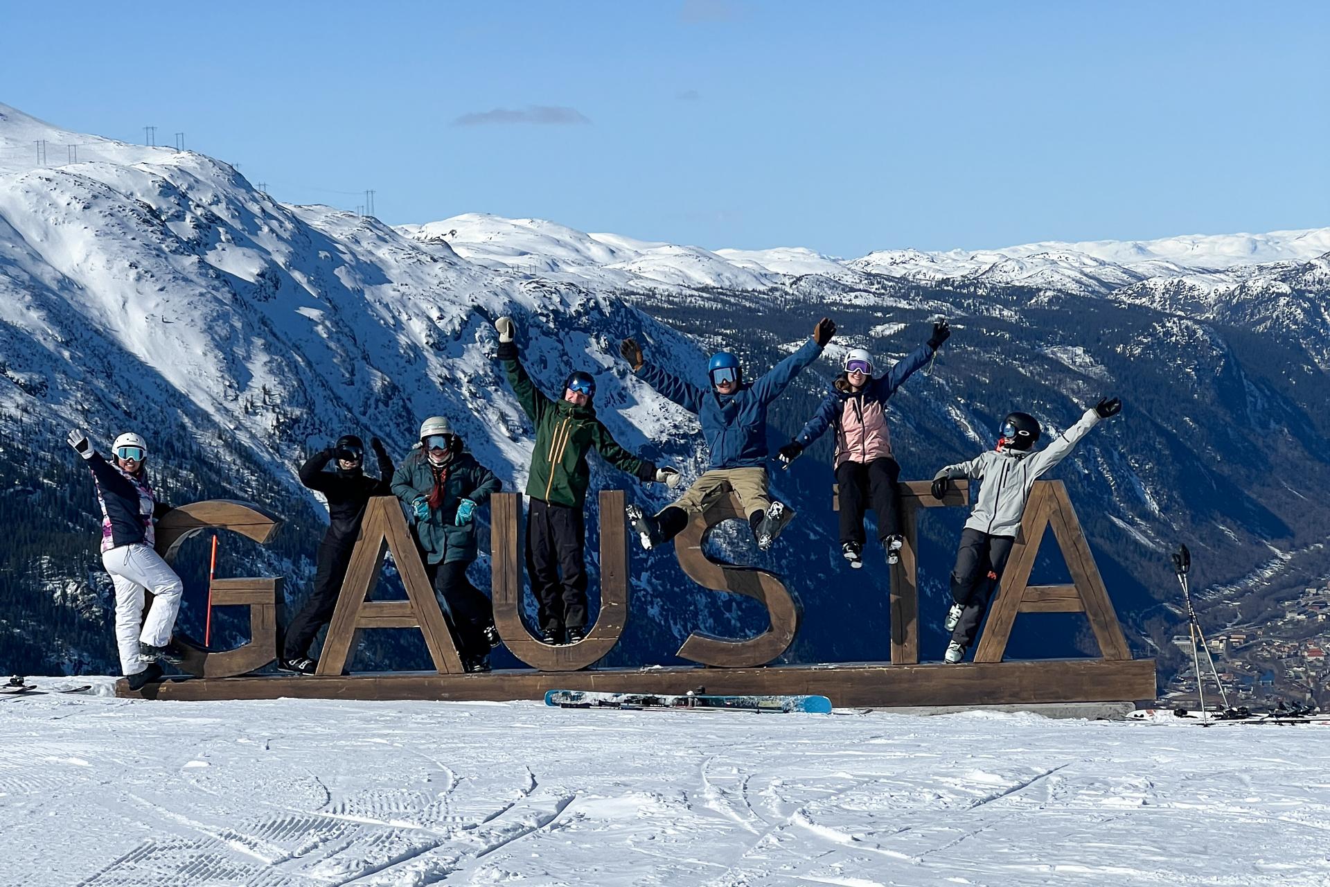 10 Things We Love About Gausta | Ski Safari