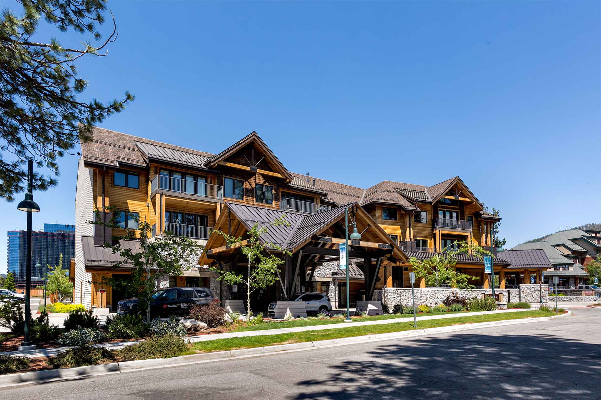 Zalanta Resort in Heavenly, USA | Ski Safari