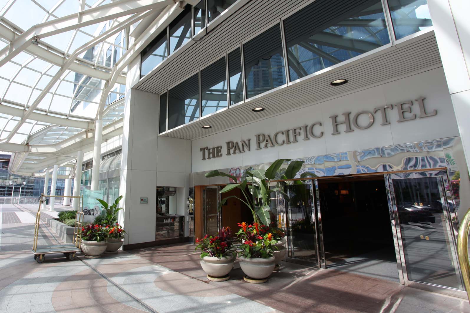 Pan Pacific Vancouver | Ski Safari